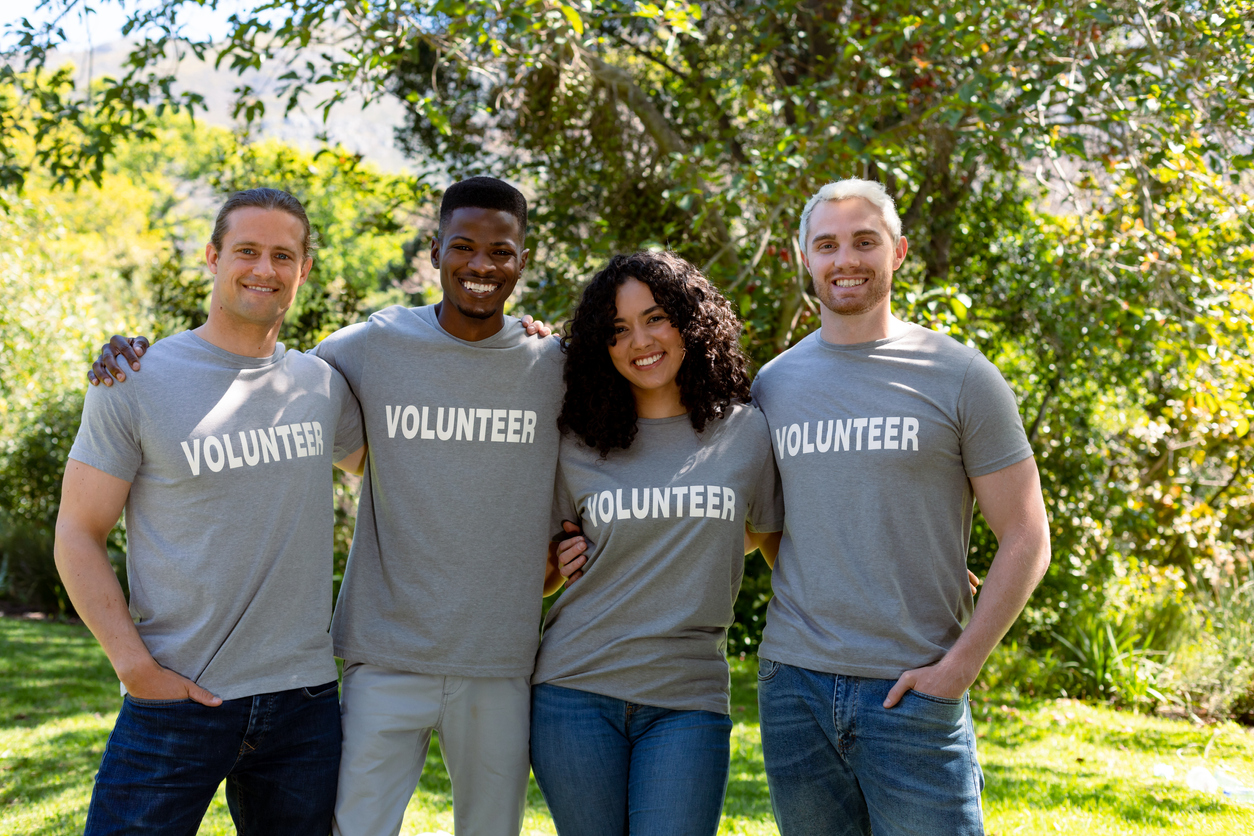 How comms pros can take the lead on workplace volunteer programs - PR Daily